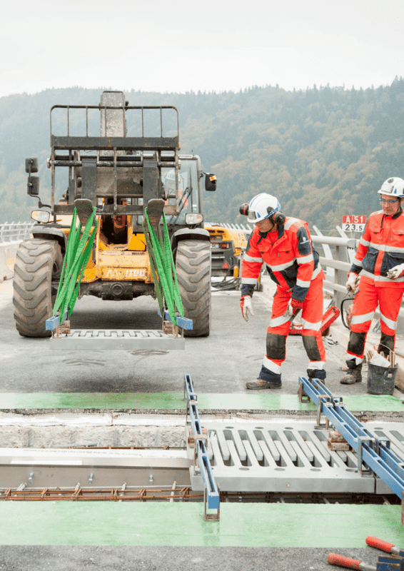 Freyssinet stay cable system - dampers