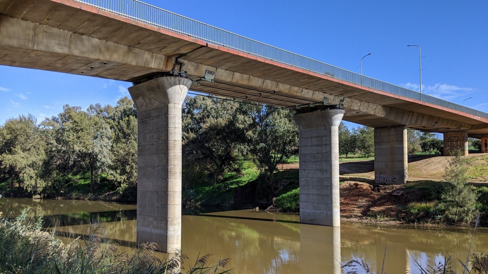 Additional load capacity was needed to fight LH Ford bridge deterioration