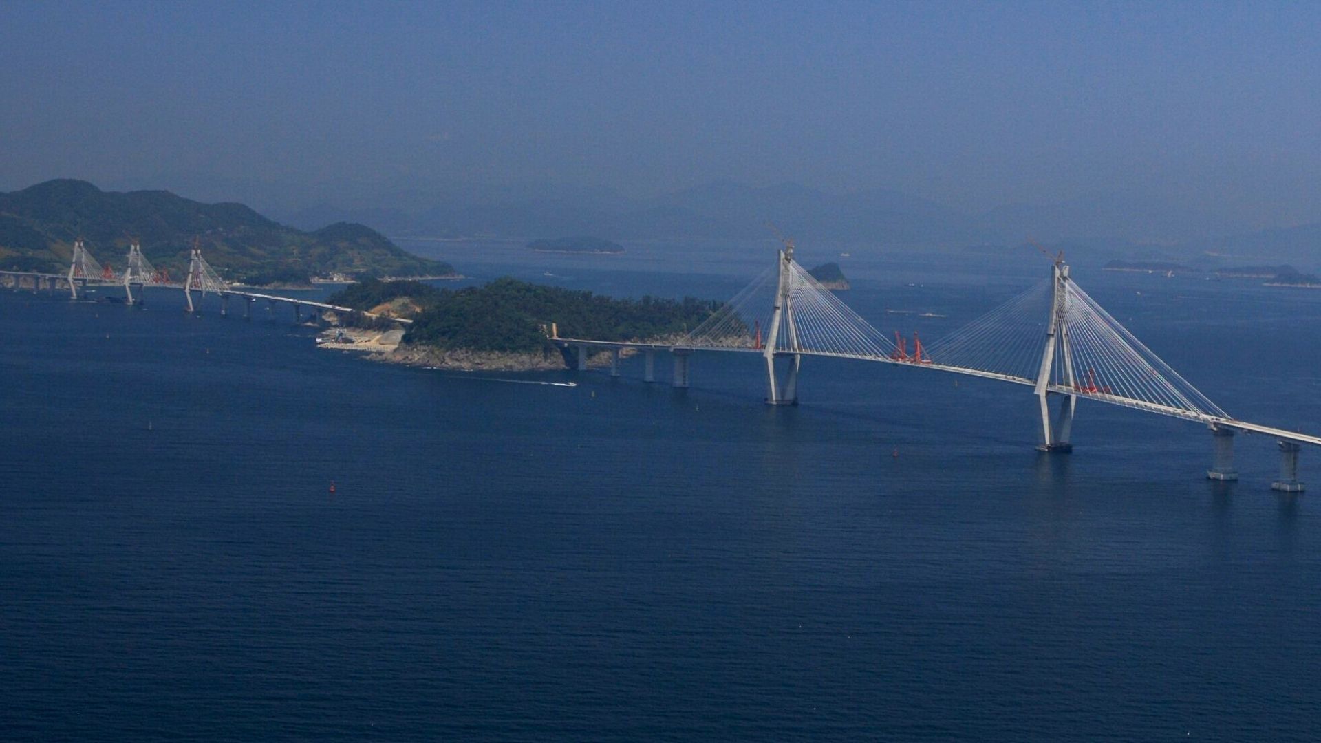 Geoga cable-stayed bridge in South Korea